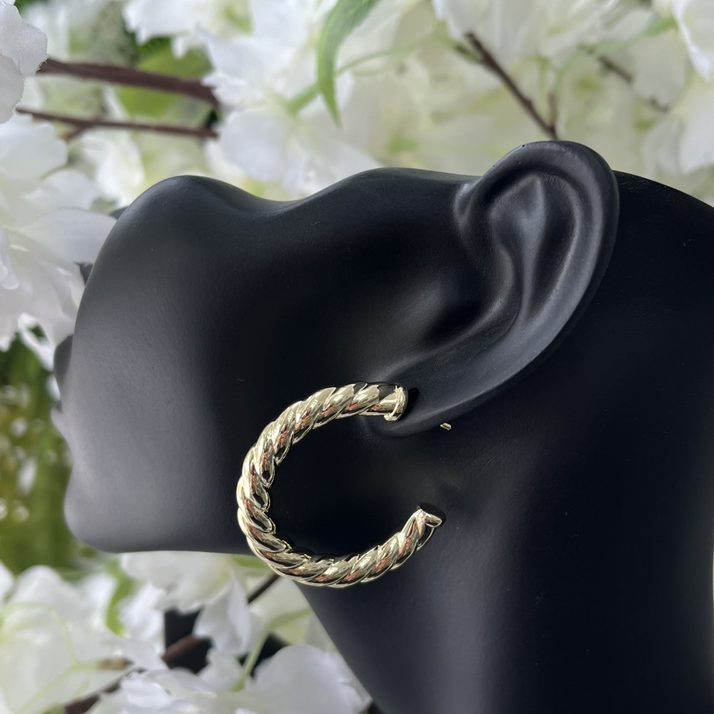 تفاصيل المنتج حلق-47 - FemmeForYou