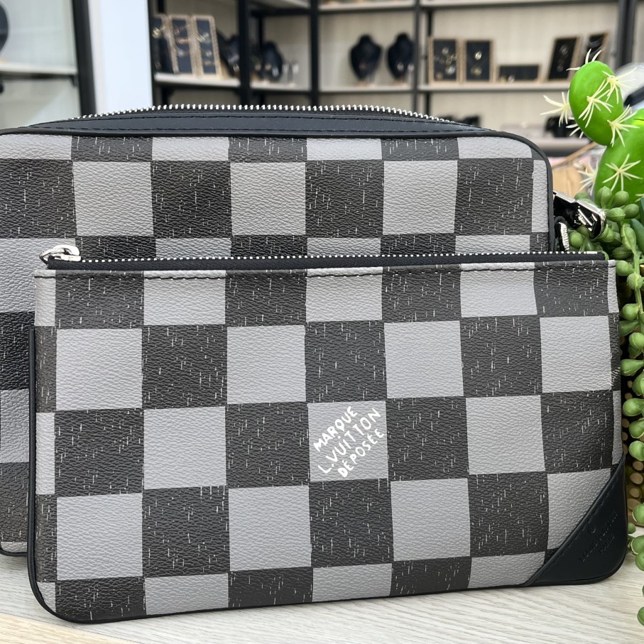 تفاصيل المنتج LV-17 - FemmeForYou