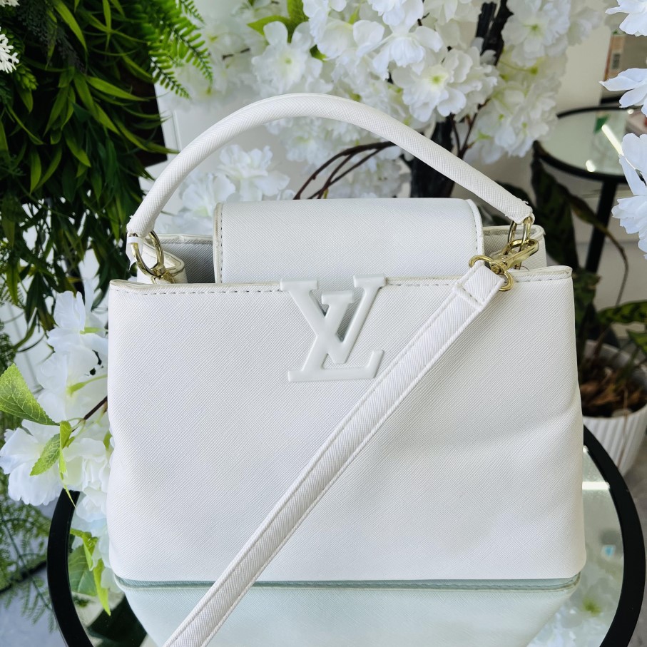 تفاصيل المنتج LV-2 - FemmeForYou