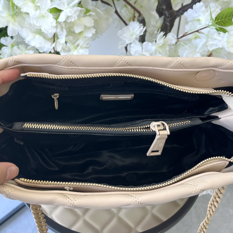 تفاصيل المنتج TR-4 - FemmeForYou