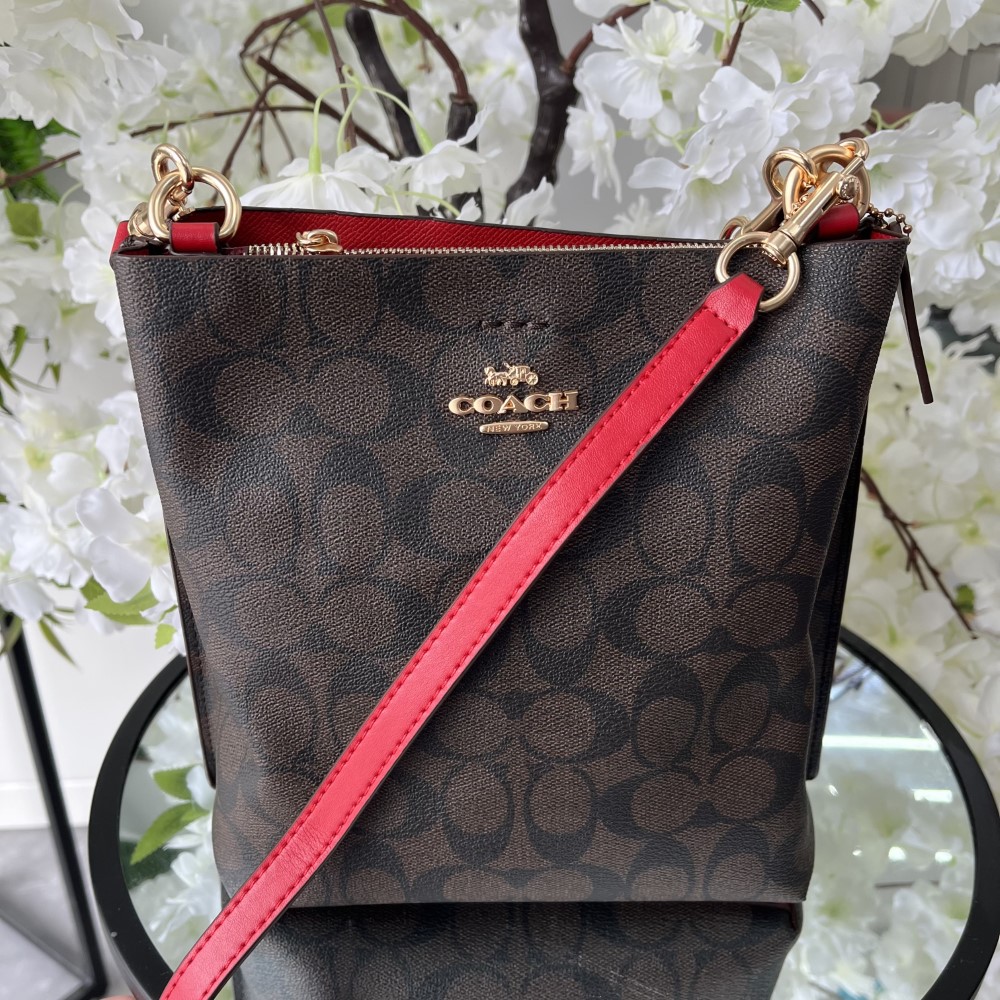 تفاصيل المنتج COACH-24 - FemmeForYou