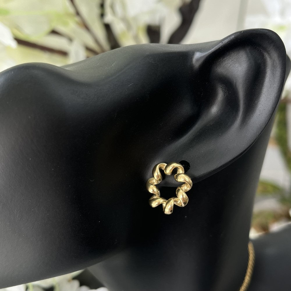 تفاصيل المنتج حلق-46 - FemmeForYou