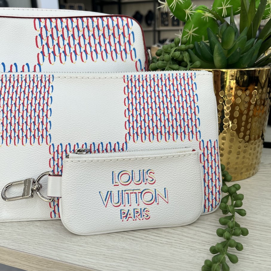 تفاصيل المنتج LV-17 - FemmeForYou