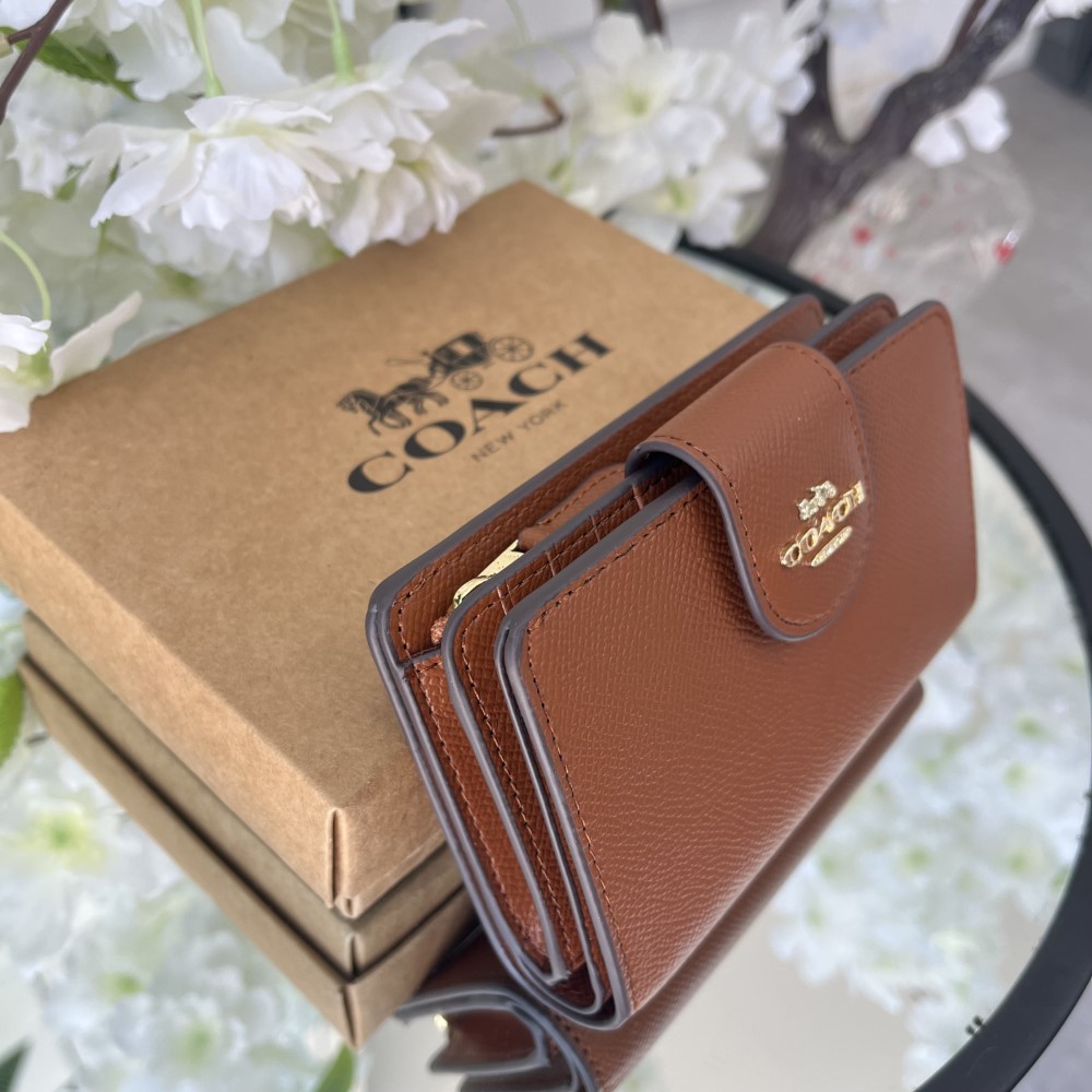 تفاصيل المنتج جزدان كوتش صغير-8 - FemmeForYou