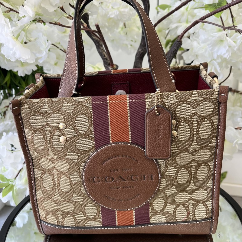 تفاصيل المنتج COACH-70 - FemmeForYou